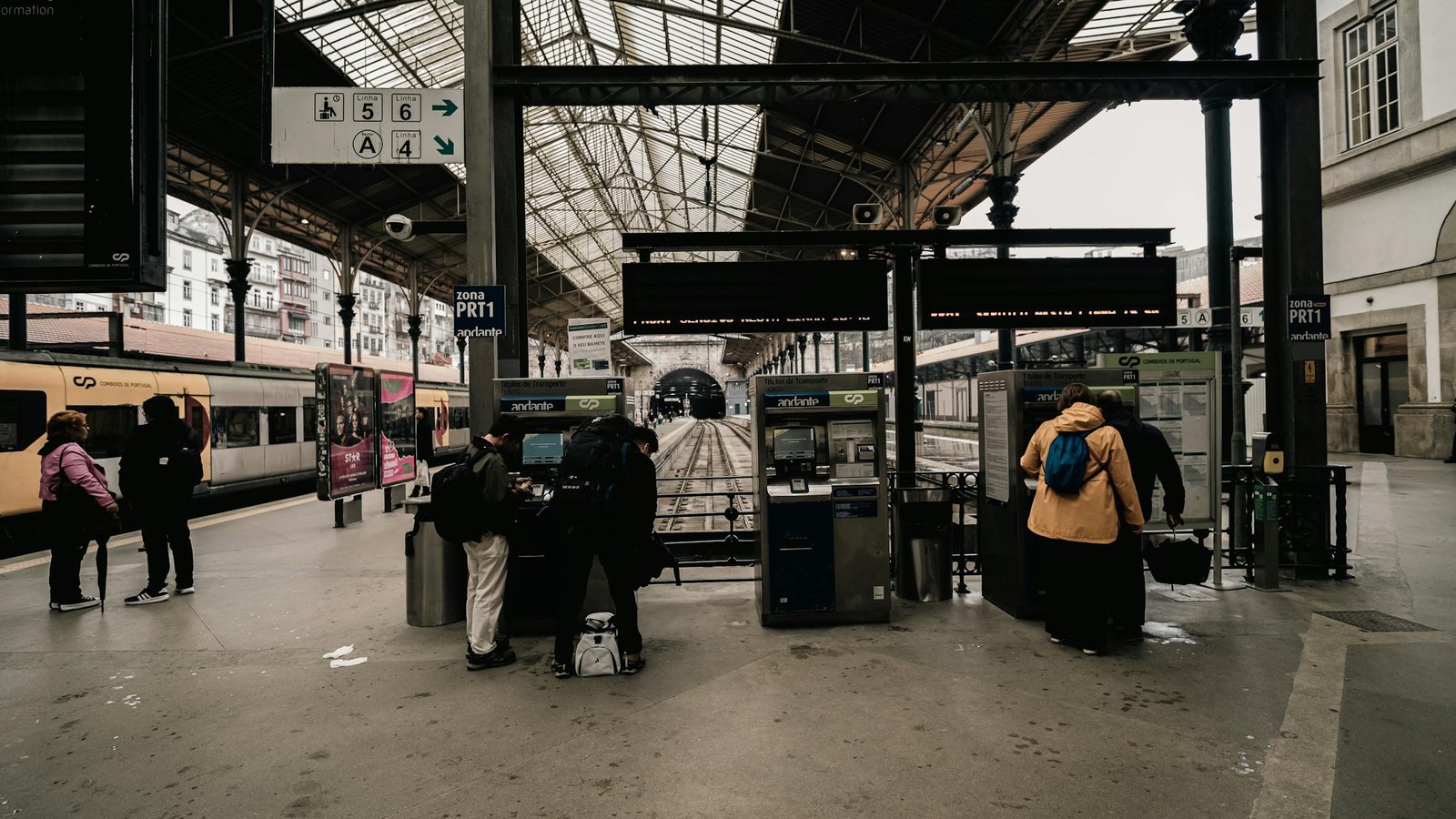Eurostar Tickets: Booking Windows, Prices & Seats